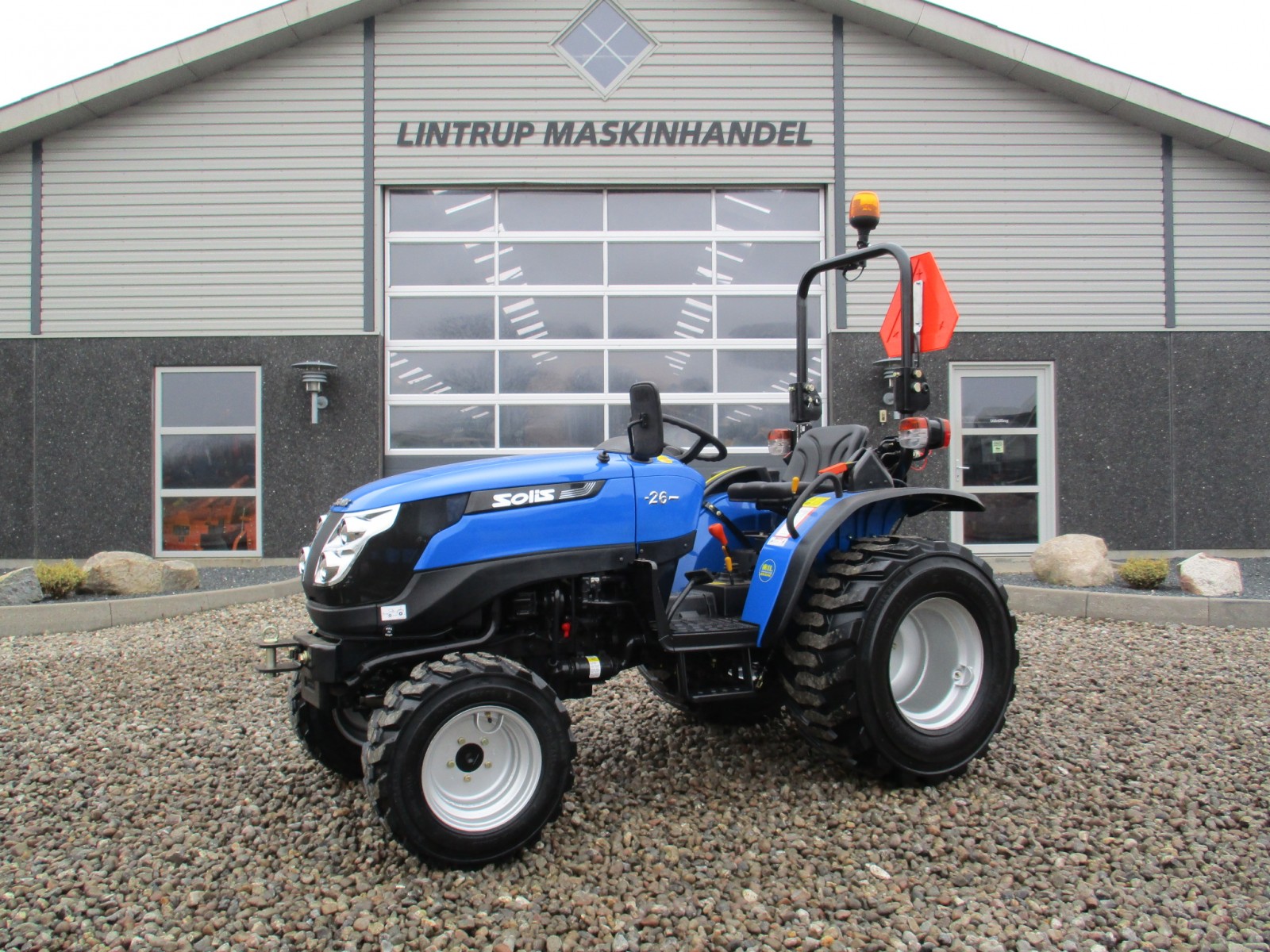 Solis traktor | Limas